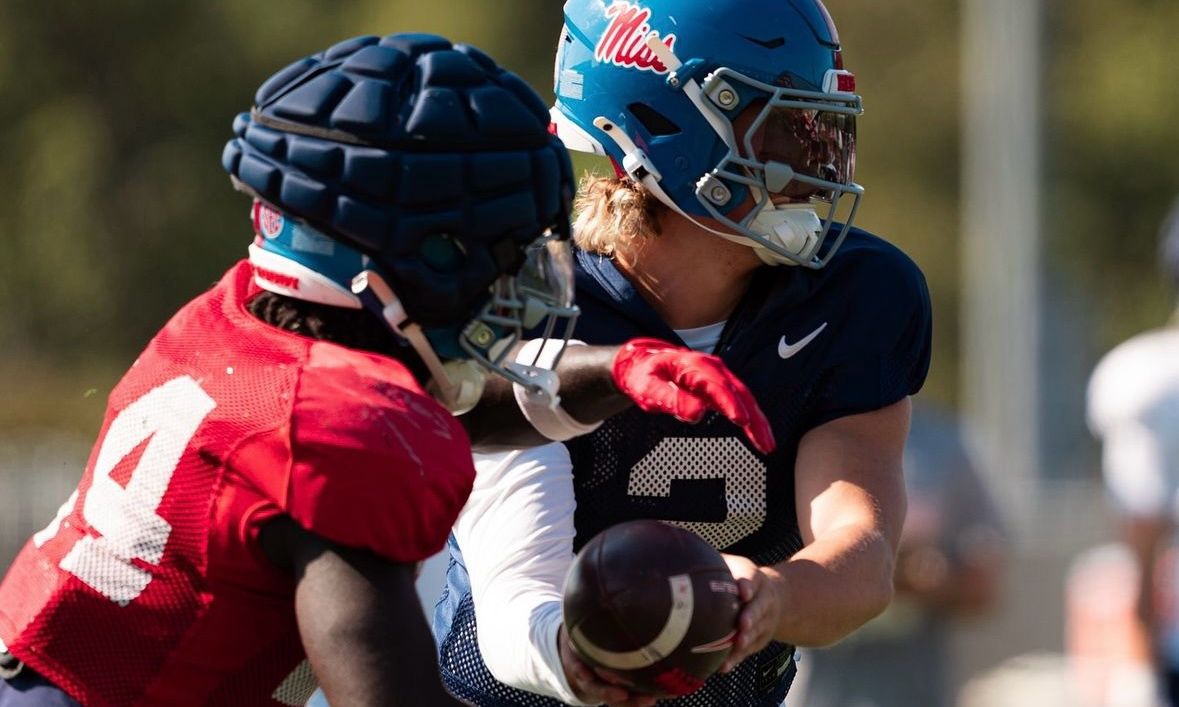 Tyler Komis on LinkedIn: LOOK | Rebels’ offense to integrate Ulysses ... Tyler Komis on LinkedIn: LOOK | Rebels’ offense to integrate Ulysses ...