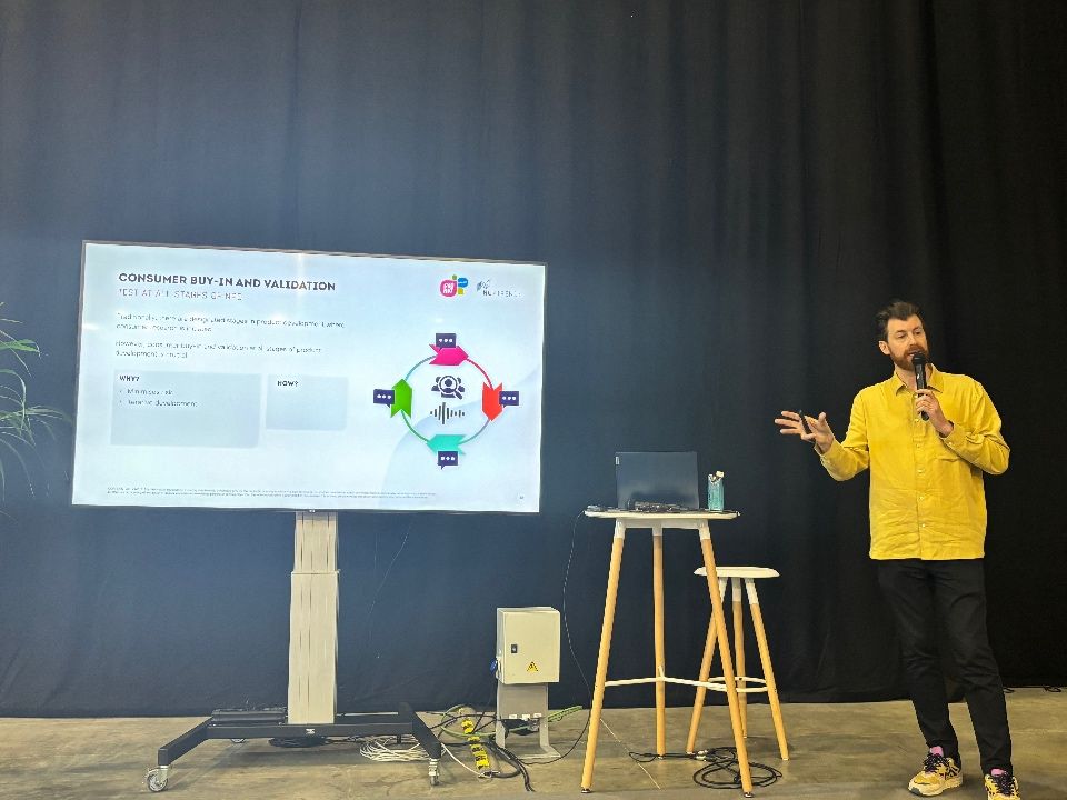 Here at EVO NXT and what a master class was held today by Aron B. and ... Here at EVO NXT and what a master class was held today by Aron B. and ...
