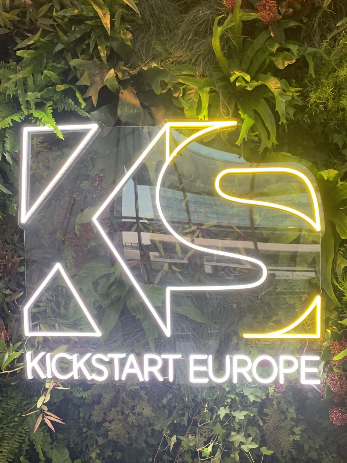 Rob Williams on LinkedIn: #kickstarteurope2025 #datacentres #architecture Rob Williams on LinkedIn: #kickstarteurope2025 #datacentres #architecture