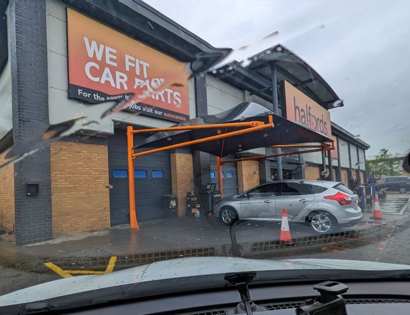 #halfords #greatservice | Andy Turbefield MSc CMgr CAE FIMI MCMI #halfords #greatservice | Andy Turbefield MSc CMgr CAE FIMI MCMI