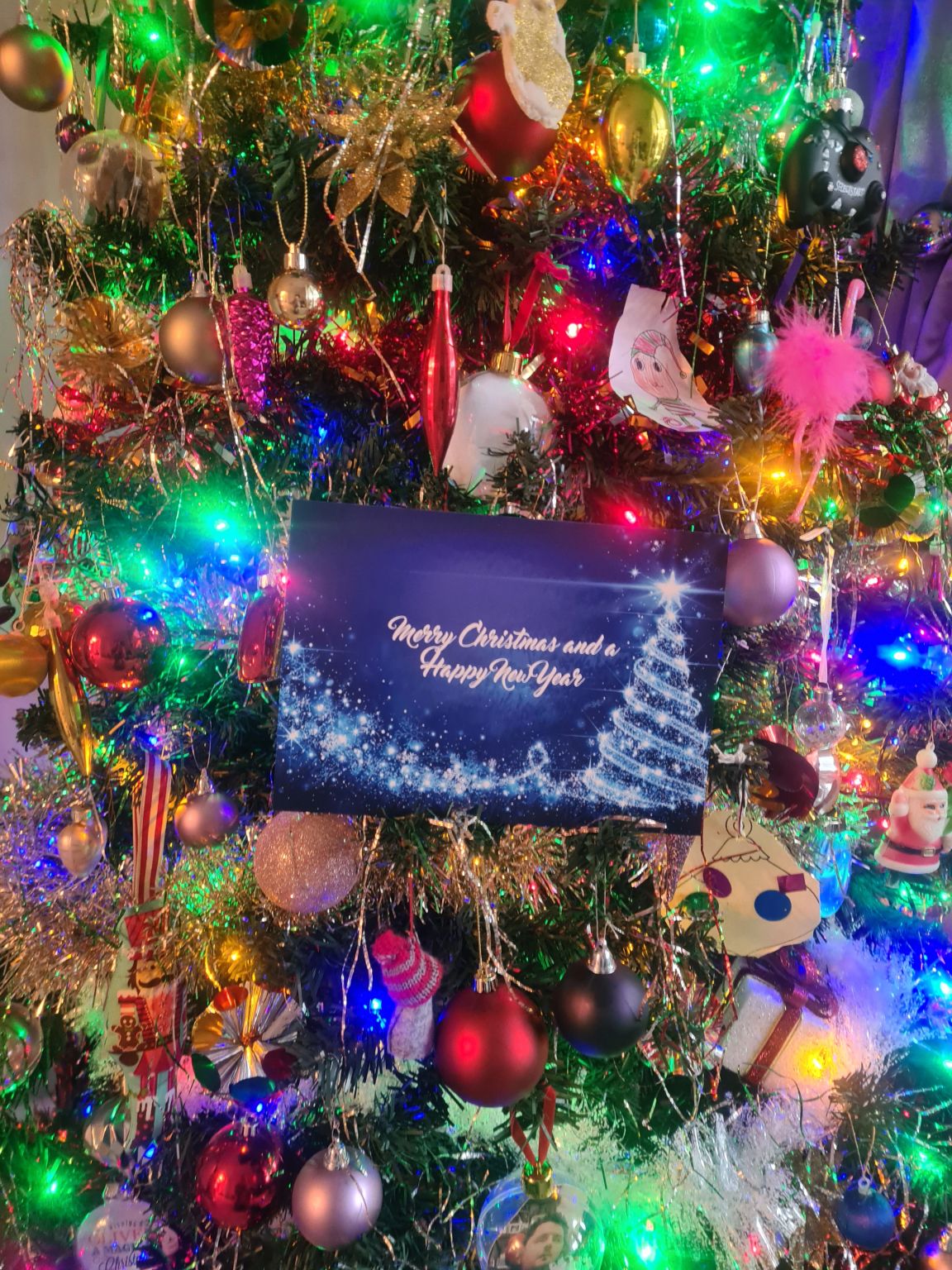Shaun Robinson on LinkedIn: An overly decorated Christmas tree? Maybe ... Shaun Robinson on LinkedIn: An overly decorated Christmas tree? Maybe ...