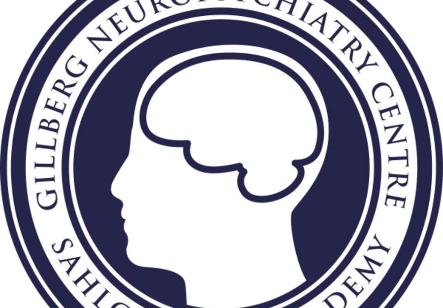 Self-reported eye contact sensitivity and face processing in chromosome ... Self-reported eye contact sensitivity and face processing in chromosome ...