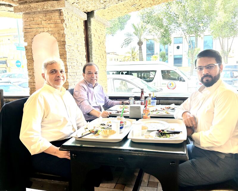 Rameez A. Vahidy on LinkedIn: Meeting Old Colleagues after a long long ... Rameez A. Vahidy on LinkedIn: Meeting Old Colleagues after a long long ...