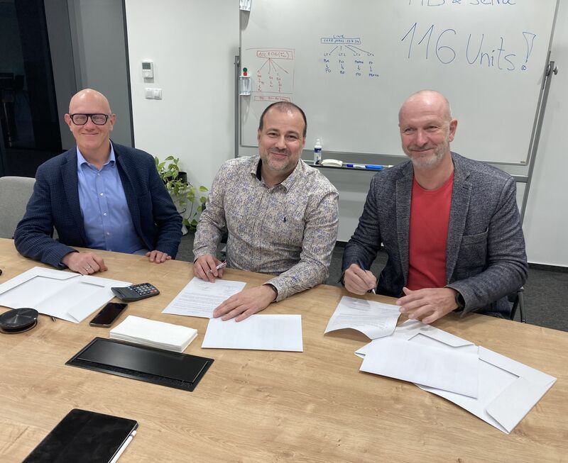Thomas Tonger on LinkedIn: Today, Daimler Truck & Bus Slovakia and ... Thomas Tonger on LinkedIn: Today, Daimler Truck & Bus Slovakia and ...