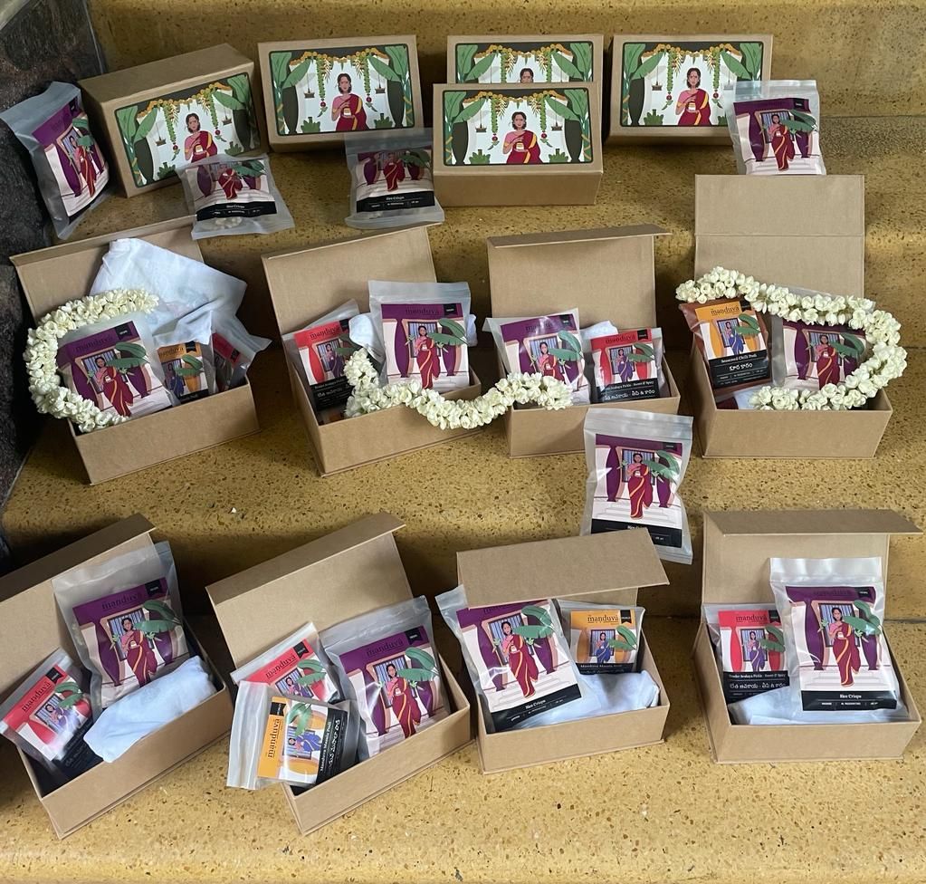Neha A. on LinkedIn: #fmcg #corporategifting #gifting #foranyevent # ... Neha A. on LinkedIn: #fmcg #corporategifting #gifting #foranyevent # ...