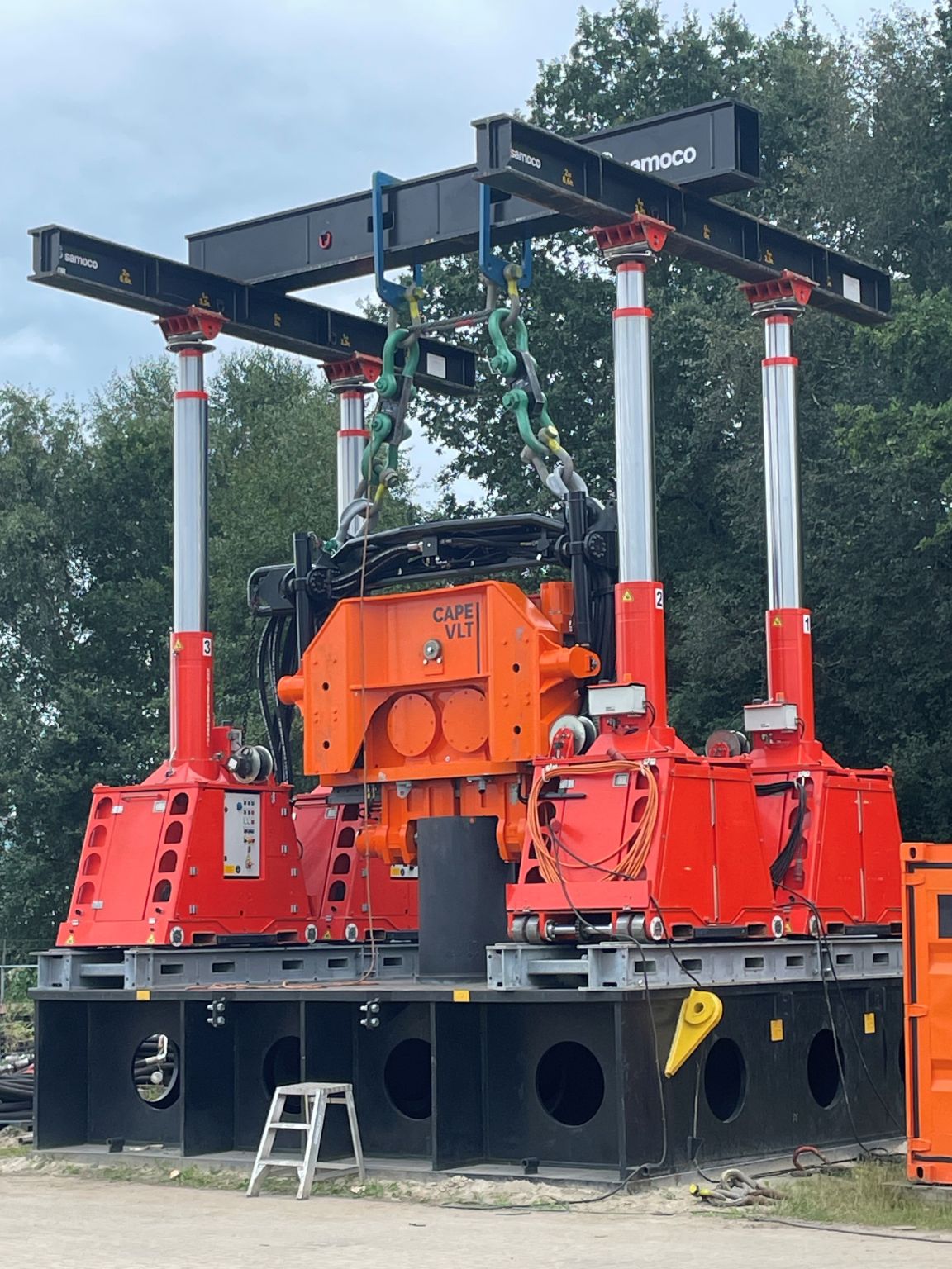 CAPE Holland on LinkedIn: Another load test for a CAPE VLT (the 6th in ... CAPE Holland on LinkedIn: Another load test for a CAPE VLT (the 6th in ...