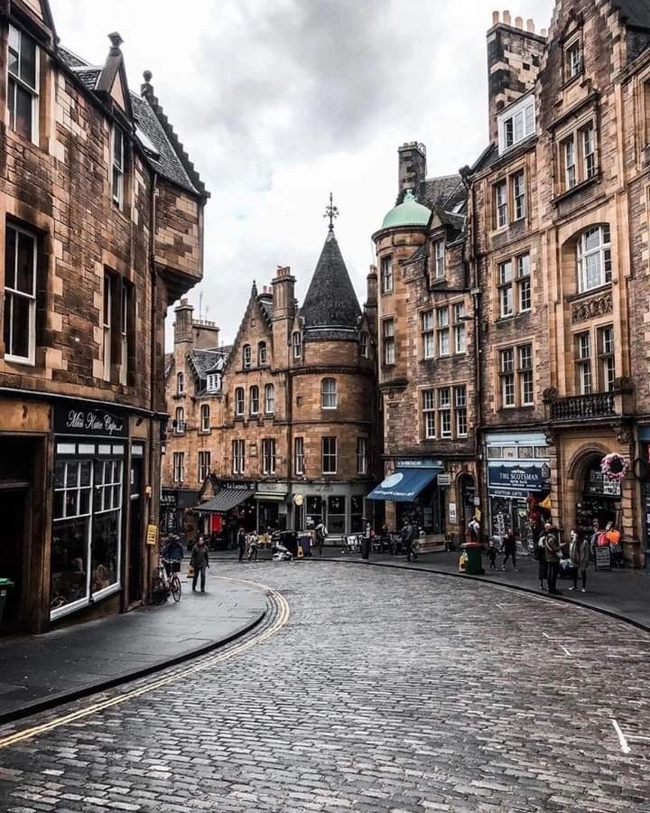 Dmitry Kucheryuk on LinkedIn: Cockburn Street is such a picturesque ... Dmitry Kucheryuk on LinkedIn: Cockburn Street is such a picturesque ...
