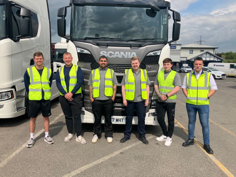 Paul Atkinson (Tech IOSH) on LinkedIn: We welcomed the new intake of ... Paul Atkinson (Tech IOSH) on LinkedIn: We welcomed the new intake of ...