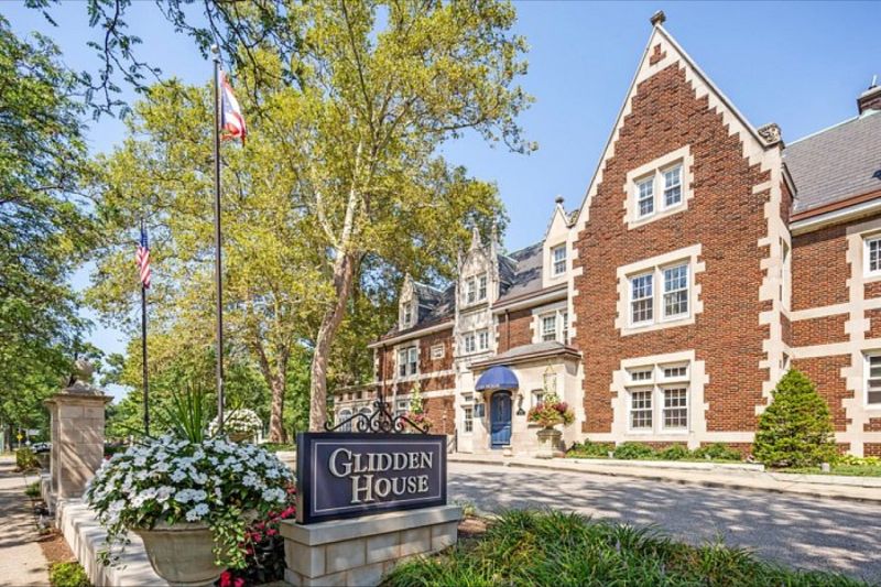 Weatherhead School of Management at Case Western Reserve University on ... Weatherhead School of Management at Case Western Reserve University on ...