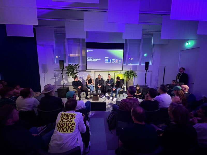 #startups #musictech #innovation #networking | Gareth Deakin | 38 comments #startups #musictech #innovation #networking | Gareth Deakin | 38 comments