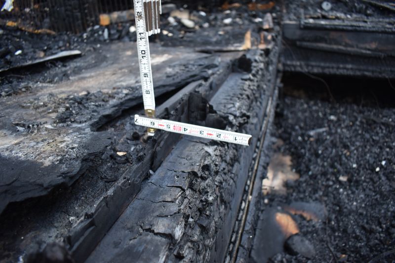 Great examples of how fire patterns indicate the direction of the fire ... Great examples of how fire patterns indicate the direction of the fire ...