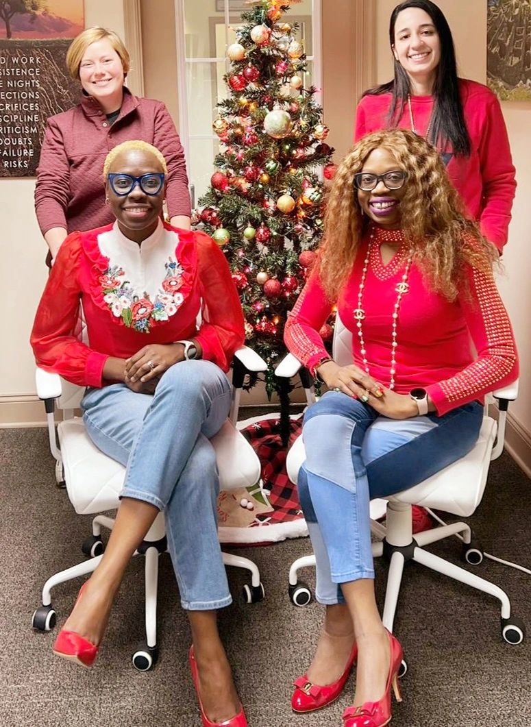 Merry Christmas from our Dynamic team at Meribah Clinic | Dr. Eileen ... Merry Christmas from our Dynamic team at Meribah Clinic | Dr. Eileen ...