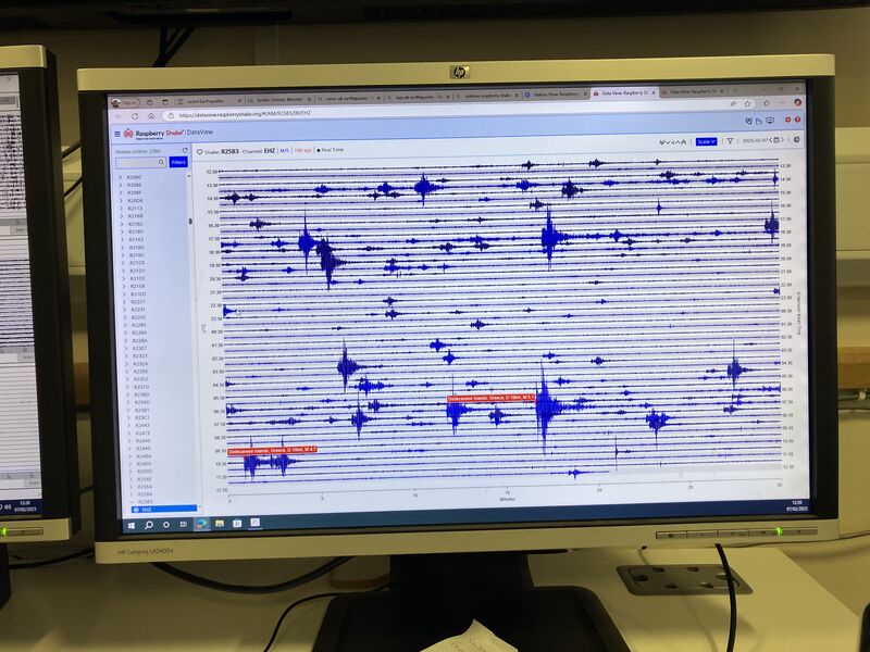 #swarm #earthquake #volcano #msc #seismic #reflection #processing # ... #swarm #earthquake #volcano #msc #seismic #reflection #processing # ...