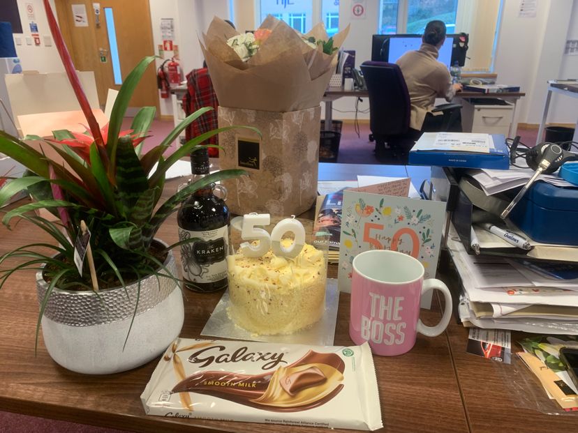 Linsey Davies on LinkedIn: #workfamily #team #thankyou | 41 comments Linsey Davies on LinkedIn: #workfamily #team #thankyou | 41 comments