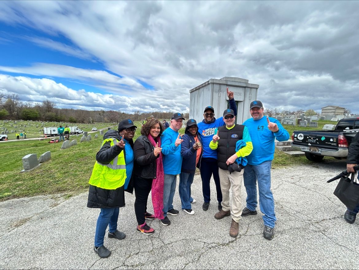 #septa #phillyspringcleanup #onephilly | Scott Sauer #septa #phillyspringcleanup #onephilly | Scott Sauer