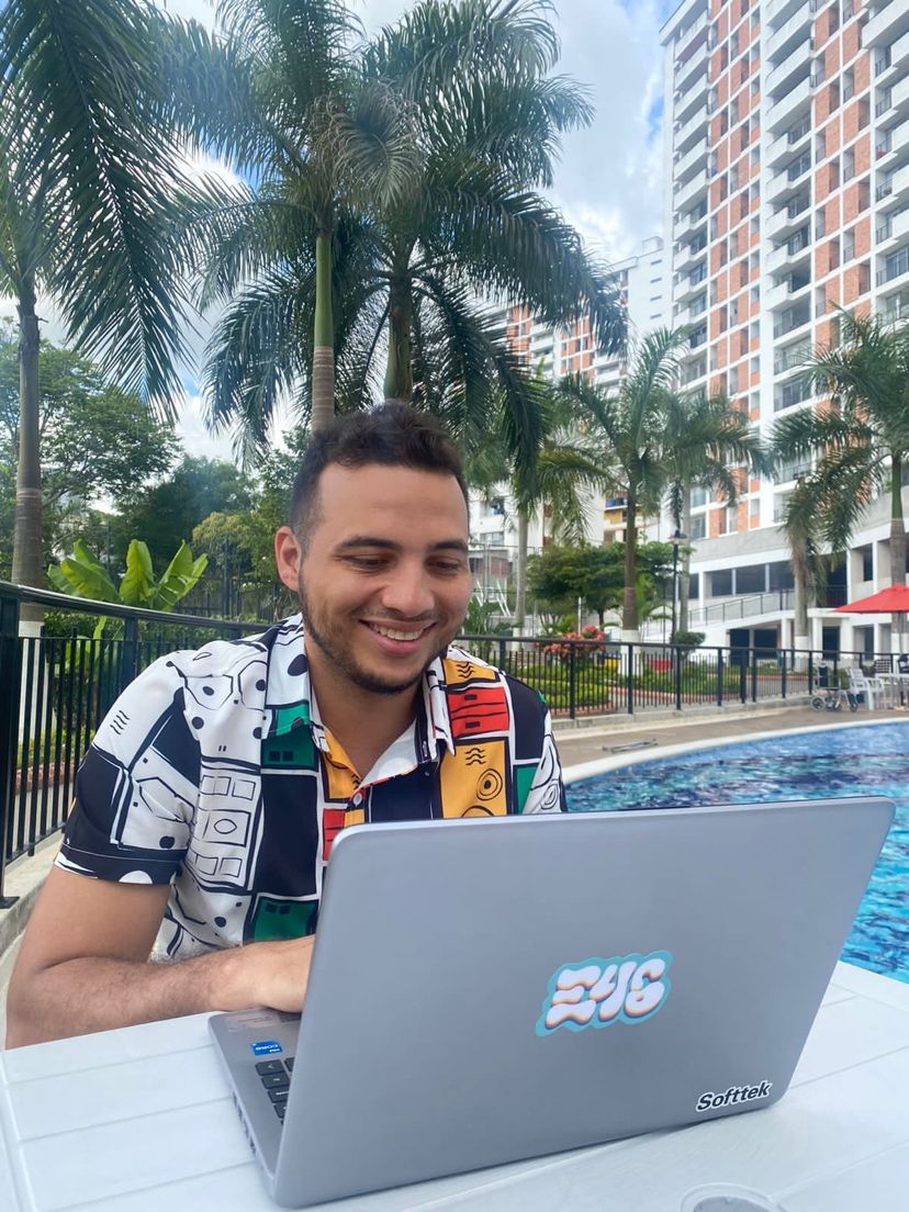 Saddam Daniels on LinkedIn: #2yearsatsofttek #softtekians #softtek | 16 ... Saddam Daniels on LinkedIn: #2yearsatsofttek #softtekians #softtek | 16 ...