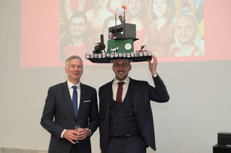 Werkzeugmaschinenlabor WZL der RWTH Aachen auf LinkedIn: 🥳 Wir ... Werkzeugmaschinenlabor WZL der RWTH Aachen auf LinkedIn: 🥳 Wir ...