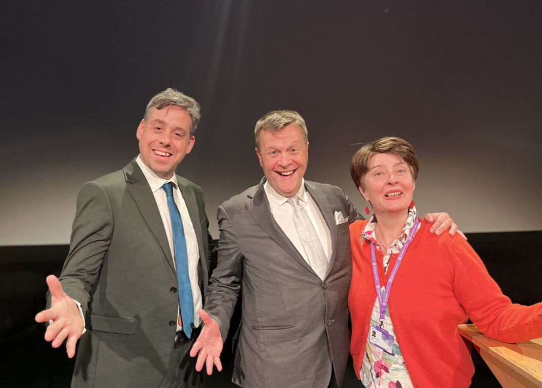 Dr Oliver Bray on LinkedIn: Lovely event this week. Great to celebrate ... Dr Oliver Bray on LinkedIn: Lovely event this week. Great to celebrate ...