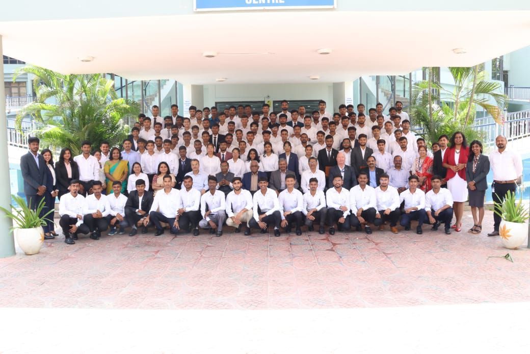 Aman Kushwaha on LinkedIn: GREAT MOMENTS IN L&T Construction HQ CHENNAI Aman Kushwaha on LinkedIn: GREAT MOMENTS IN L&T Construction HQ CHENNAI