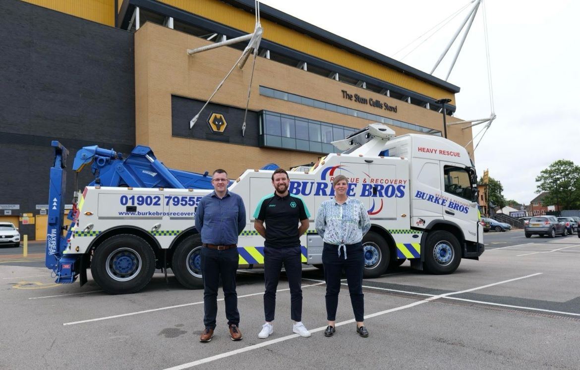 Gary Burke on LinkedIn: 🤝 Wolves Foundation welcoming Burke Bros ... Gary Burke on LinkedIn: 🤝 Wolves Foundation welcoming Burke Bros ...