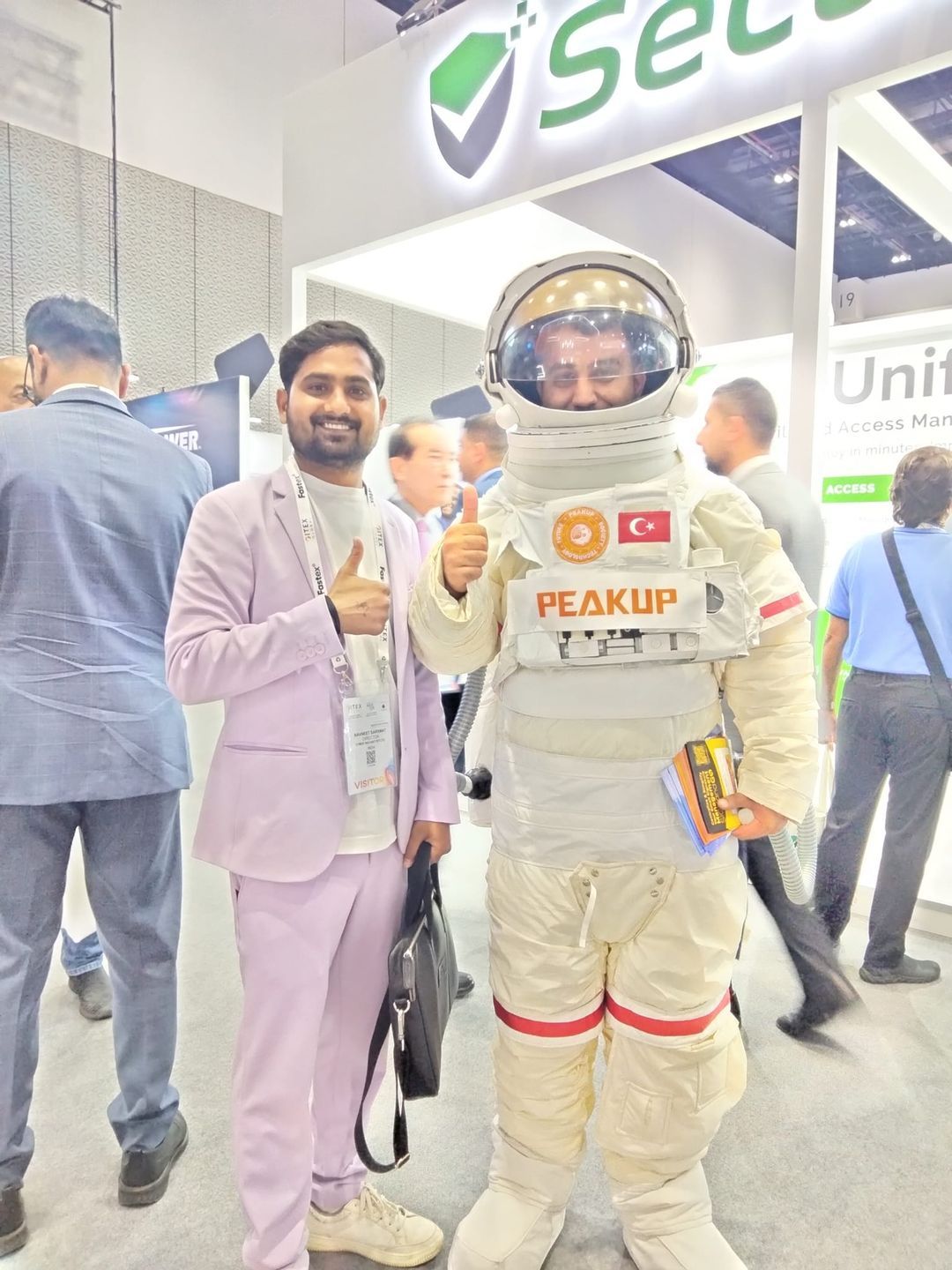 Navneet Sarswat on LinkedIn: #ai #technology #metaverse #spatialai # ... Navneet Sarswat on LinkedIn: #ai #technology #metaverse #spatialai # ...