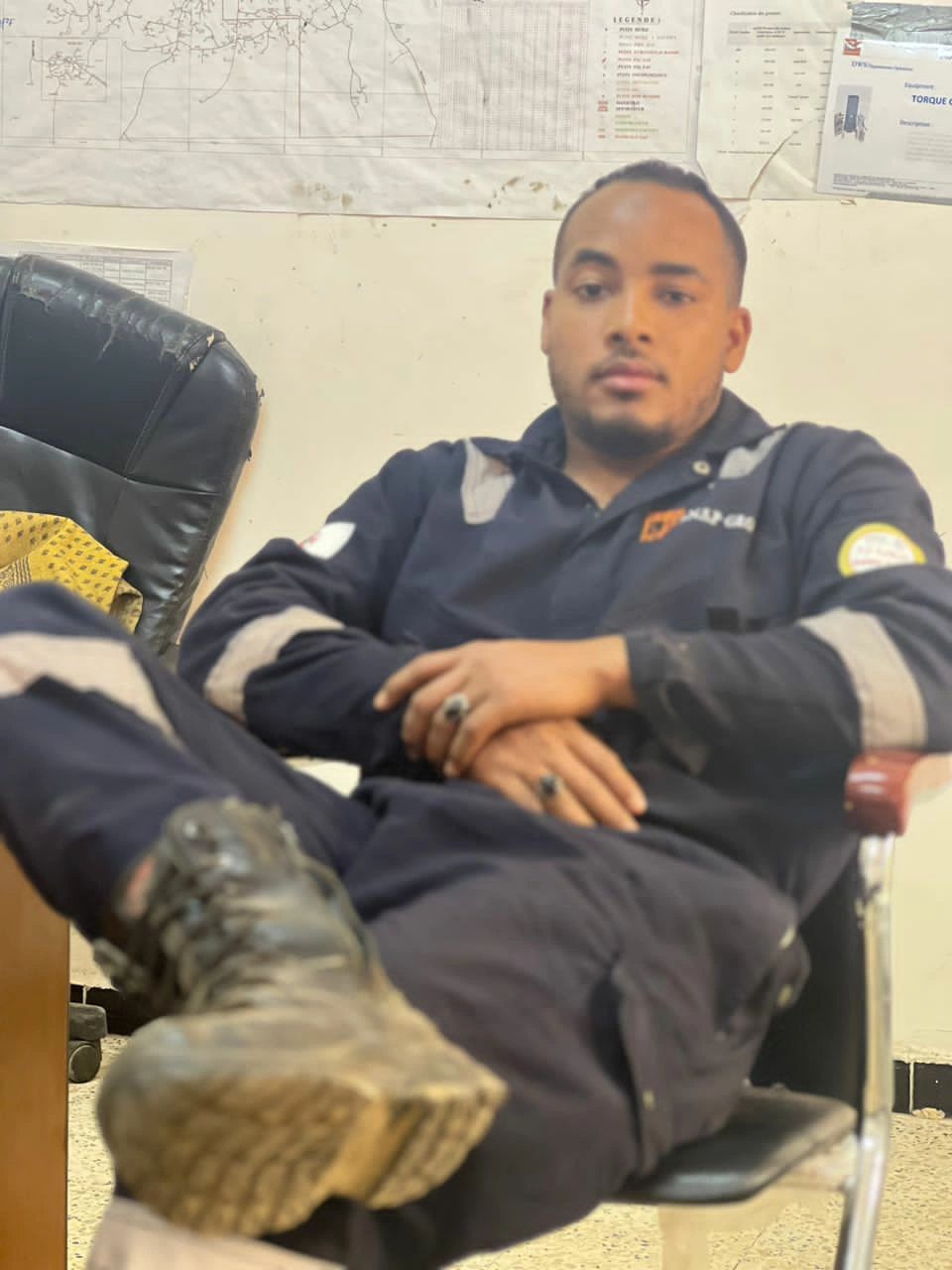 عيدكم مبارك كل عام وانتم بخير كل عام وانتم لله اقرب اعاده علينا وعليكم ... عيدكم مبارك كل عام وانتم بخير كل عام وانتم لله اقرب اعاده علينا وعليكم ...