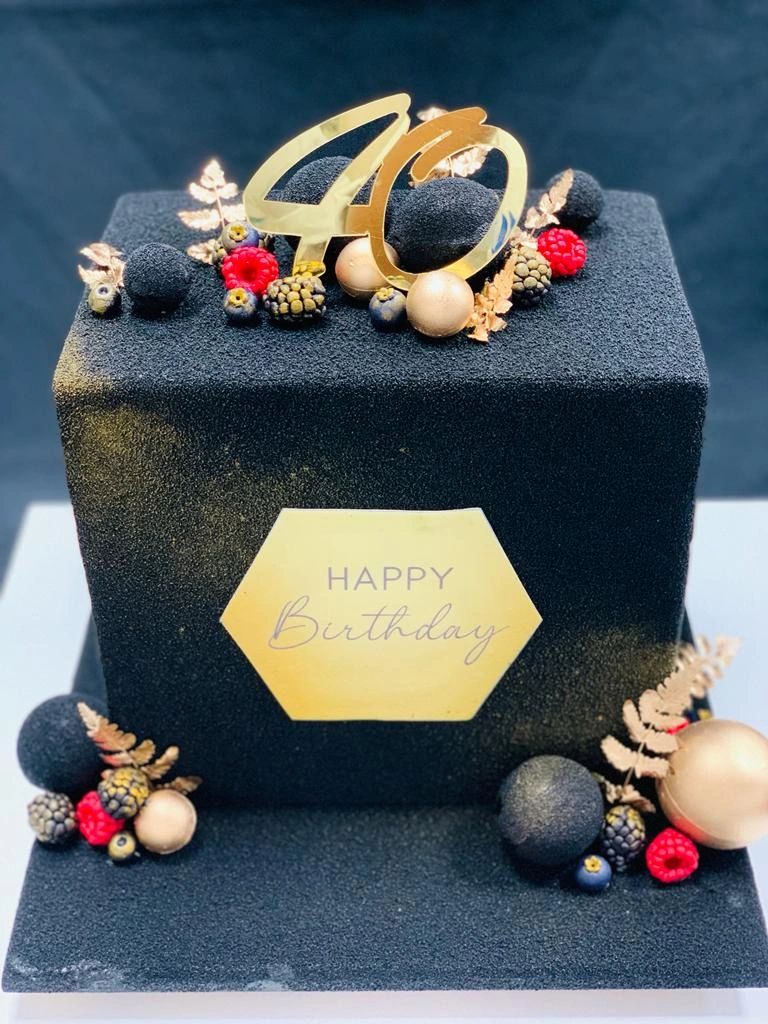 Dimuthu Sudarshana on LinkedIn: special cake design. vip cake. ️ ️ ️ ️🎂 ... Dimuthu Sudarshana on LinkedIn: special cake design. vip cake. ️ ️ ️ ️🎂 ...
