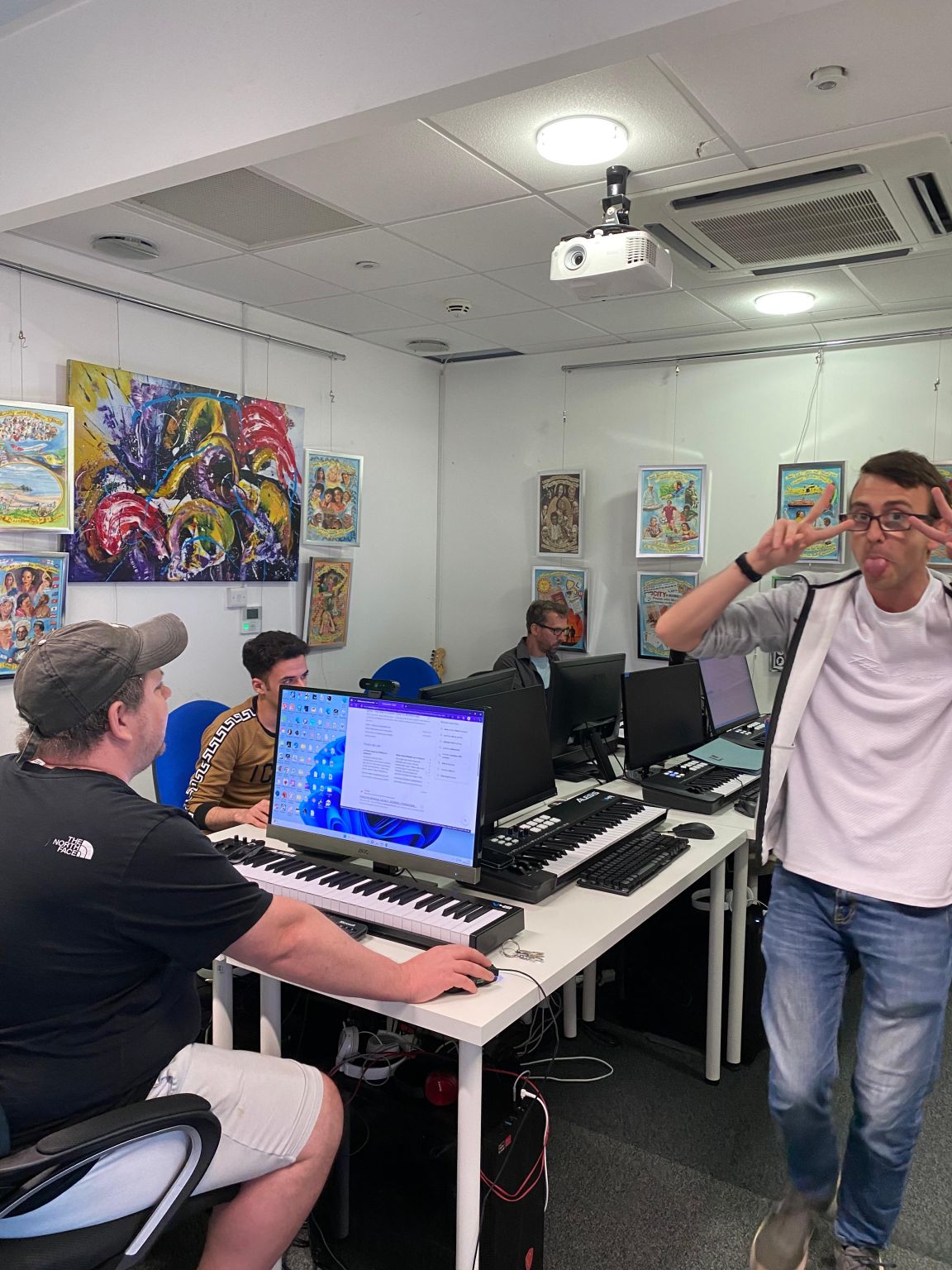 Swansea MAD on LinkedIn: #python #swanseacharity #freetrainingswansea # ... Swansea MAD on LinkedIn: #python #swanseacharity #freetrainingswansea # ...