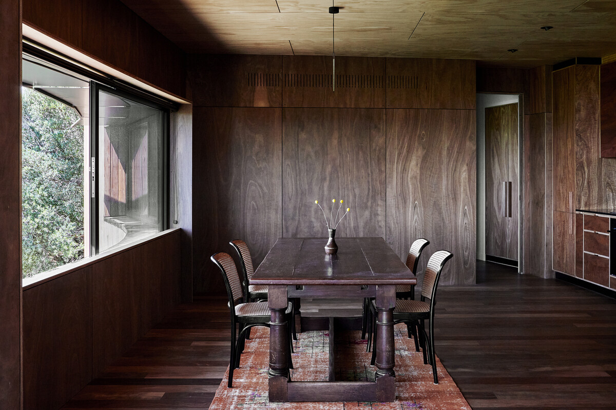 Shawn Wray on LinkedIn: Hide House / MRTN Architects Shawn Wray on LinkedIn: Hide House / MRTN Architects
