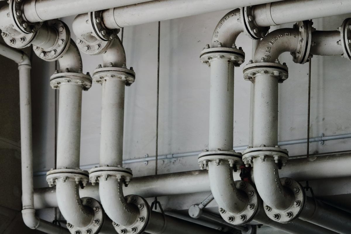 Hands-on open source: Build a real-time event-streaming pipeline with ... Hands-on open source: Build a real-time event-streaming pipeline with ...