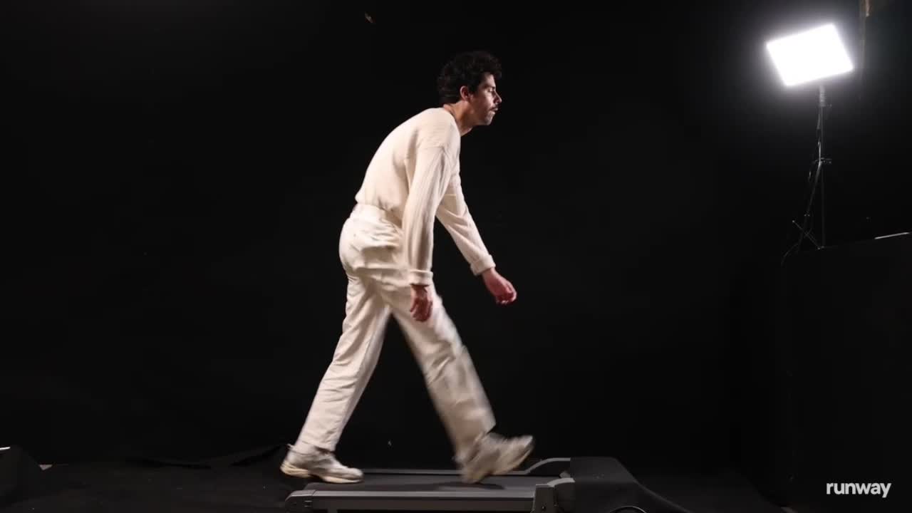 Jed Weintrob on LinkedIn: Runway just released their Gen-3 Alpha Video ... Jed Weintrob on LinkedIn: Runway just released their Gen-3 Alpha Video ...