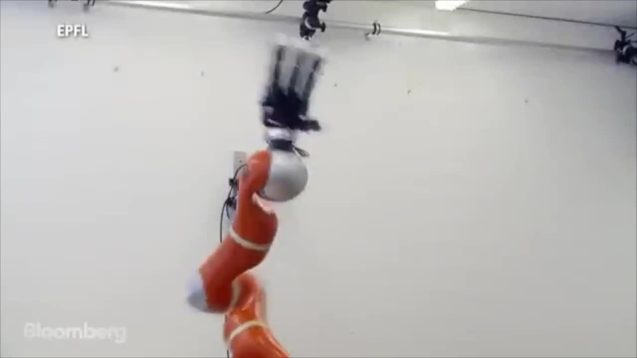 ROBOTOP on LinkedIn: Robotic catches flying objects 🤖👌🚀 ROBOTOP on LinkedIn: Robotic catches flying objects 🤖👌🚀