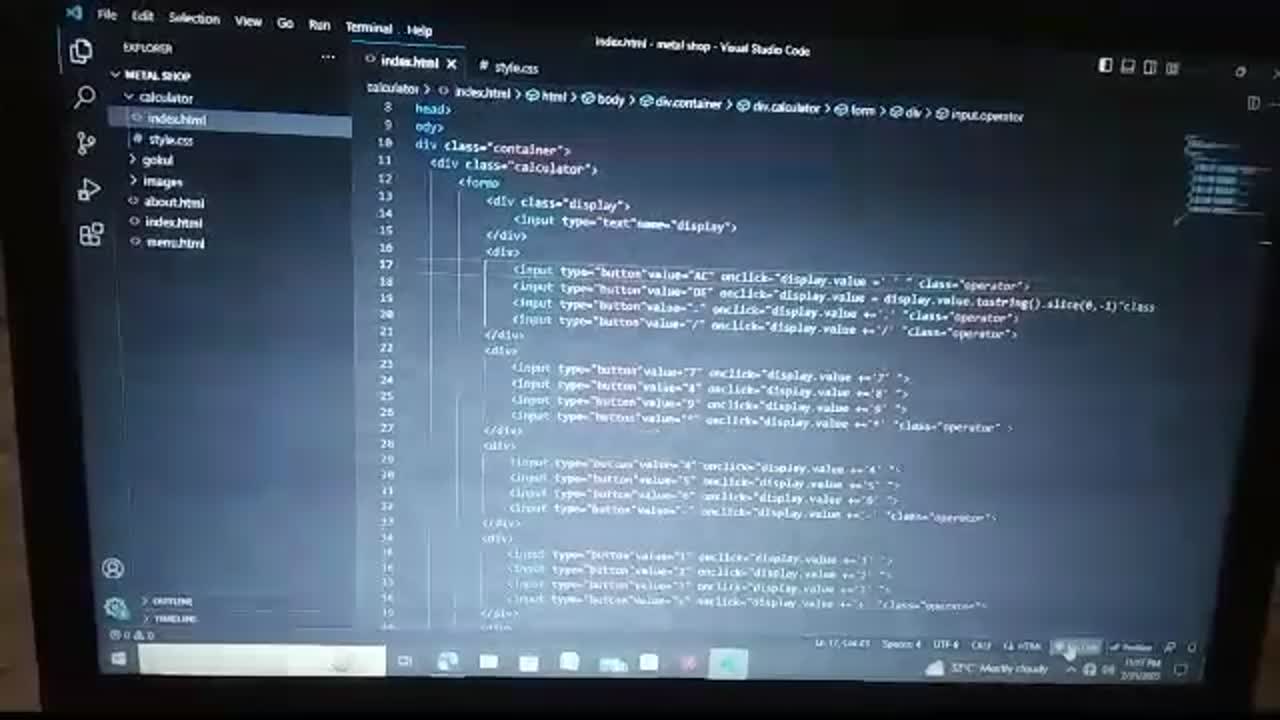 BY USING HTML AND CSS CODE I CREATED THE SIMPLE CALCULATOR | Vikram k.s.k BY USING HTML AND CSS CODE I CREATED THE SIMPLE CALCULATOR | Vikram k.s.k