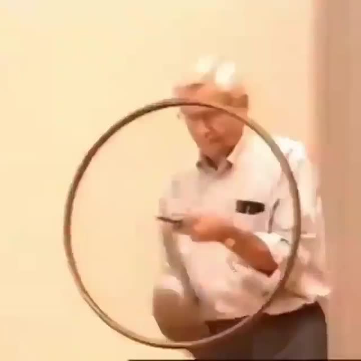 S.p santhosh kumar kumar on LinkedIn: #momentum #motion #mass #rotating ... S.p santhosh kumar kumar on LinkedIn: #momentum #motion #mass #rotating ...