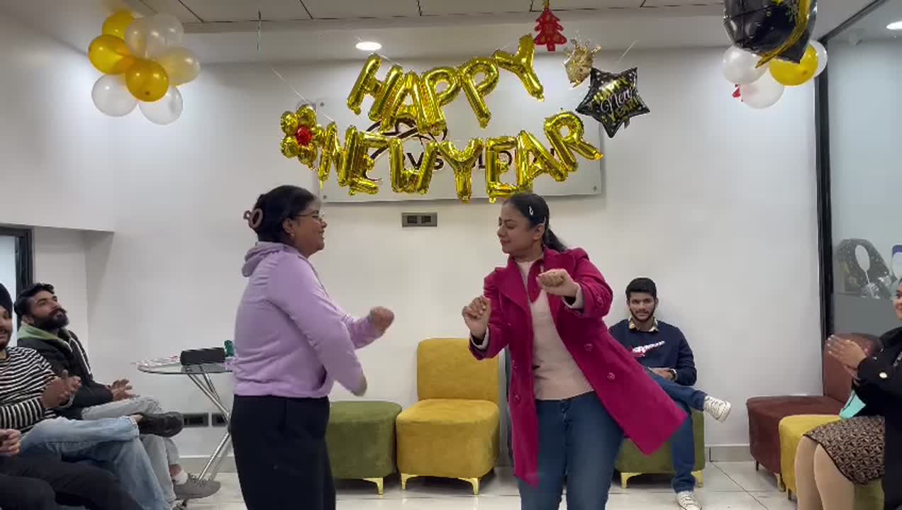 KIRTI Pangotra on LinkedIn: #officeparty #newyearcelebration KIRTI Pangotra on LinkedIn: #officeparty #newyearcelebration