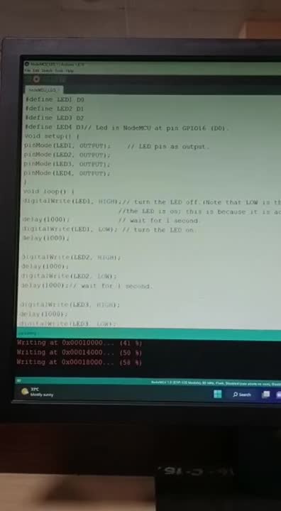 Sahana G C on LinkedIn: IOT classes day -1 traffic signal 🚥 using Arduino Sahana G C on LinkedIn: IOT classes day -1 traffic signal 🚥 using Arduino