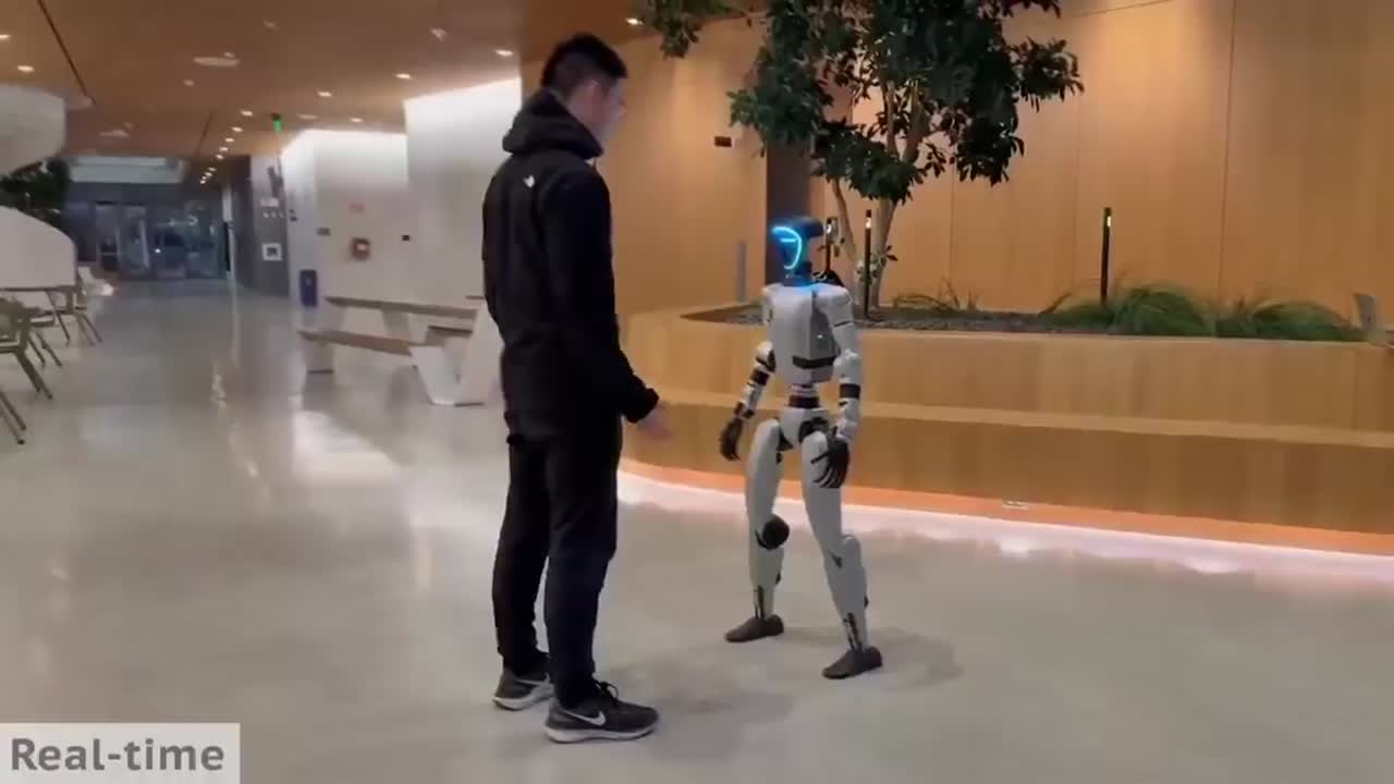 YASH GANAGONI on LinkedIn: #humanoidrobots #ai #futuretech #innovation YASH GANAGONI on LinkedIn: #humanoidrobots #ai #futuretech #innovation