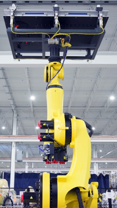 Adnan Kamal, RPR on LinkedIn: The FANUC M-1000iA Adnan Kamal, RPR on LinkedIn: The FANUC M-1000iA