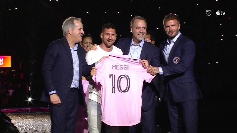 Sanal Kappakkuth on LinkedIn: David Beckham welcomes Lionel Messi in ... Sanal Kappakkuth on LinkedIn: David Beckham welcomes Lionel Messi in ...