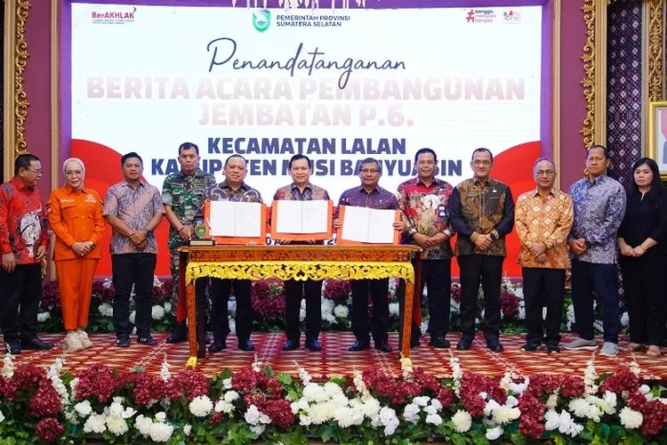 MOESLIM CHOICE on LinkedIn: Disepakati, Pembangunan Kembali Jembatan P6 ... MOESLIM CHOICE on LinkedIn: Disepakati, Pembangunan Kembali Jembatan P6 ...