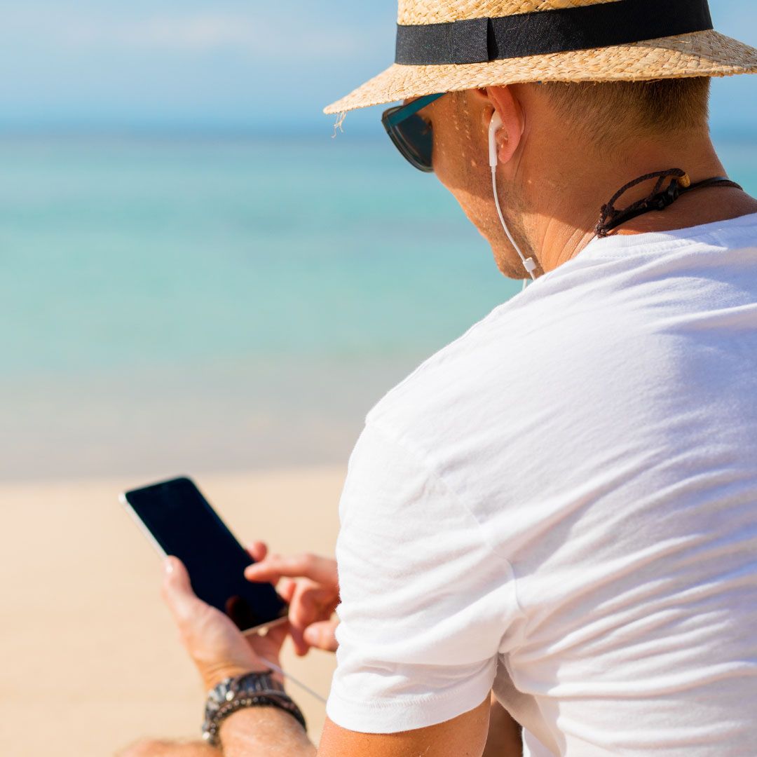 Would you rather... Lose your phone while traveling or lose your wallet ... Would you rather... Lose your phone while traveling or lose your wallet ...