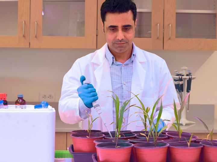 UH Research on LinkedIn: UH Trains Future Agri-Scientists to Outsmart ... UH Research on LinkedIn: UH Trains Future Agri-Scientists to Outsmart ...