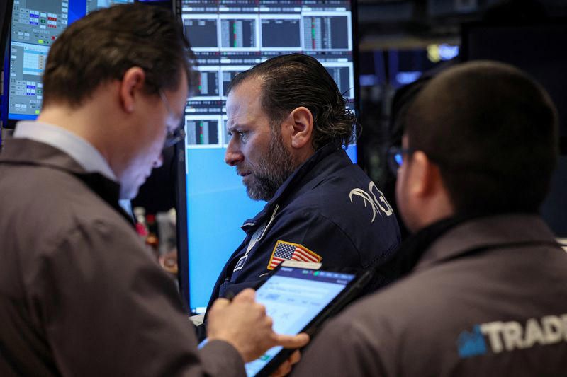 Christopher Atamian on LinkedIn: Futures edge higher ahead of revised ... Christopher Atamian on LinkedIn: Futures edge higher ahead of revised ...