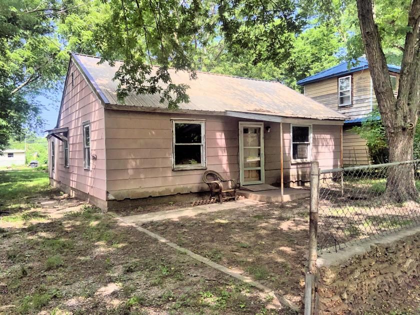 Tina Blackman on LinkedIn: 110 Cherokee Street Spavinaw, OK 74366 Tina Blackman on LinkedIn: 110 Cherokee Street Spavinaw, OK 74366