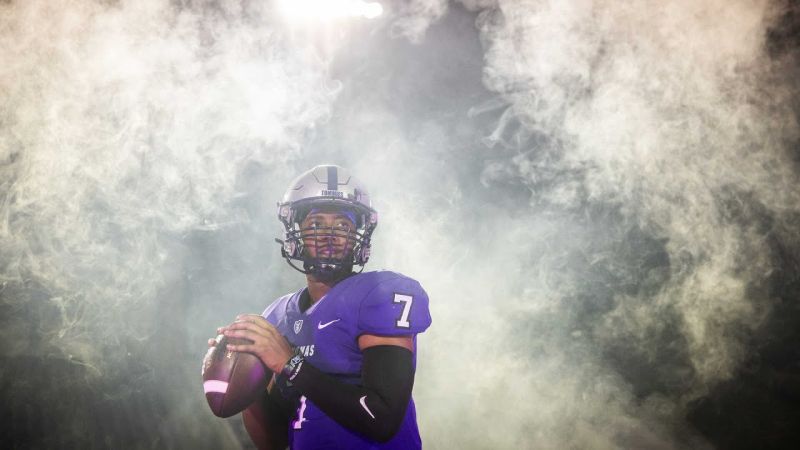 Meet Five Tommie Football Players From Around the Country | University ... Meet Five Tommie Football Players From Around the Country | University ...