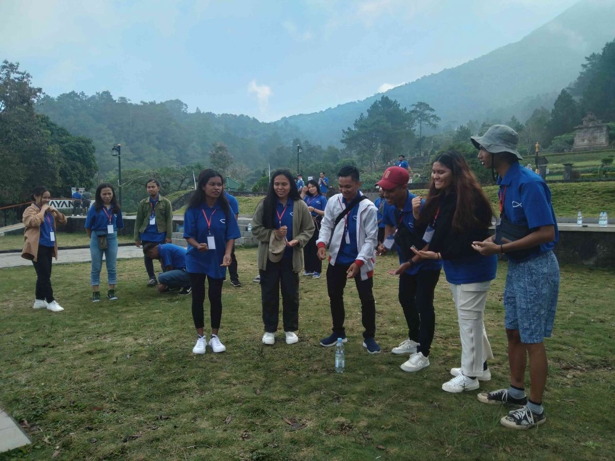 KOMPASIANA on LinkedIn: Membangun Kualitas Tim melalui Kegiatan Outbound KOMPASIANA on LinkedIn: Membangun Kualitas Tim melalui Kegiatan Outbound
