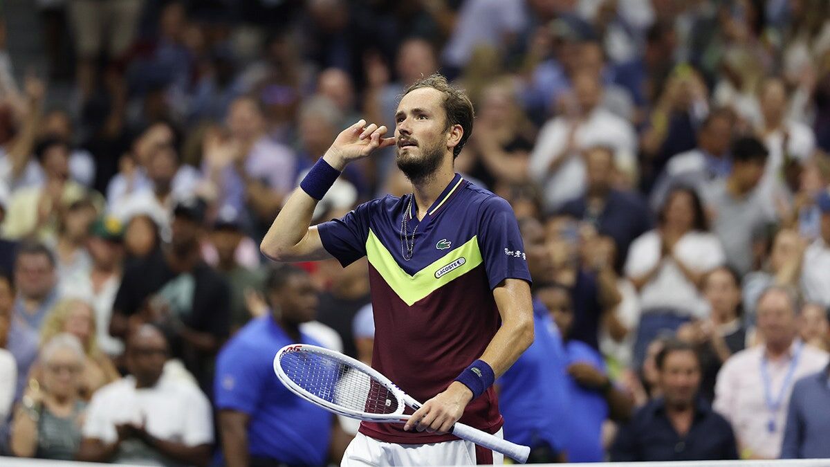 Sanal Kappakkuth on LinkedIn: US Open 2023: Daniil Medvedev upsets ... Sanal Kappakkuth on LinkedIn: US Open 2023: Daniil Medvedev upsets ...