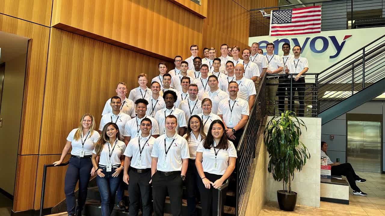 Introducing our newest pilots to join the crew. Welcome to the team!🙌 ... Introducing our newest pilots to join the crew. Welcome to the team!🙌 ...