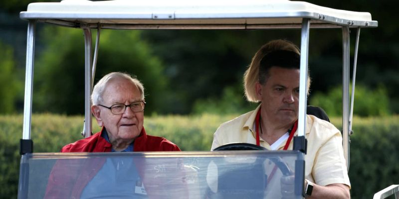 Barron's on LinkedIn: Berkshire Hathaway CEO Warren Buffett put up a ... Barron's on LinkedIn: Berkshire Hathaway CEO Warren Buffett put up a ...