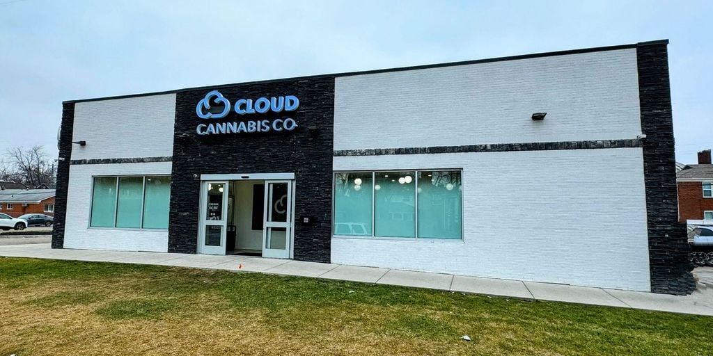 Jason Hanselman on LinkedIn: 11 Cloud Cannabis dispensaries acquired in ... Jason Hanselman on LinkedIn: 11 Cloud Cannabis dispensaries acquired in ...